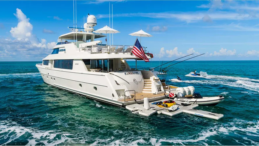 KEMOSABE yacht for charter (Westport, 34.14m, 2007)